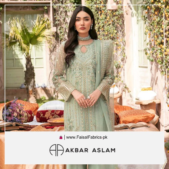 Discover the best formal dresses for ladies in Pakistan and be trendy.