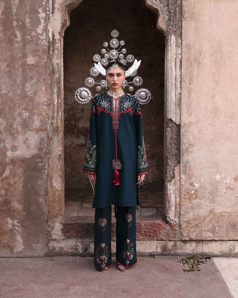 Jugnu Lahore Womenswear Embroidered Khaddar Unstitched 3Pc Suit - RATI