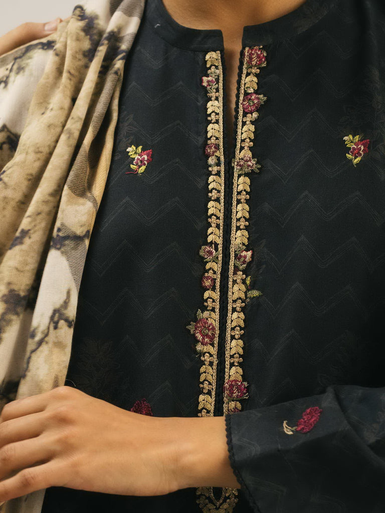 Coco by Zara Shahjahan Embroidered Lawn Unstitched 3 Piece Suit D-01B