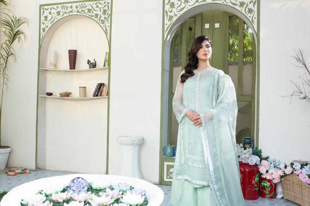 Sumaria’s Couture Baharan Luxury Pret 3Pc Suit - Lilly