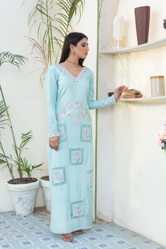 Sumaria’s Couture Baharan Luxury Pret 3Pc Suit - Orchid